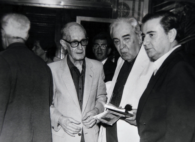 Pedro Nava com sua mãe. Juiz de Fora, 1903 Reprodução