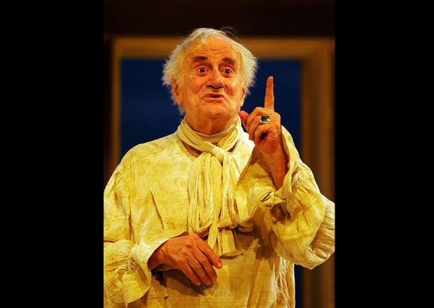 Relembre a carreira de Paulo Autran, que completaria 90 anos